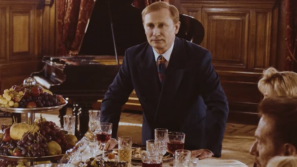 Putin: il trailer del film biografico che sfrutta l'IA porta in vita ...