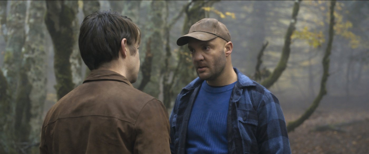 L'uomo nel bosco: la recensione del noir di Alain Guiraudie