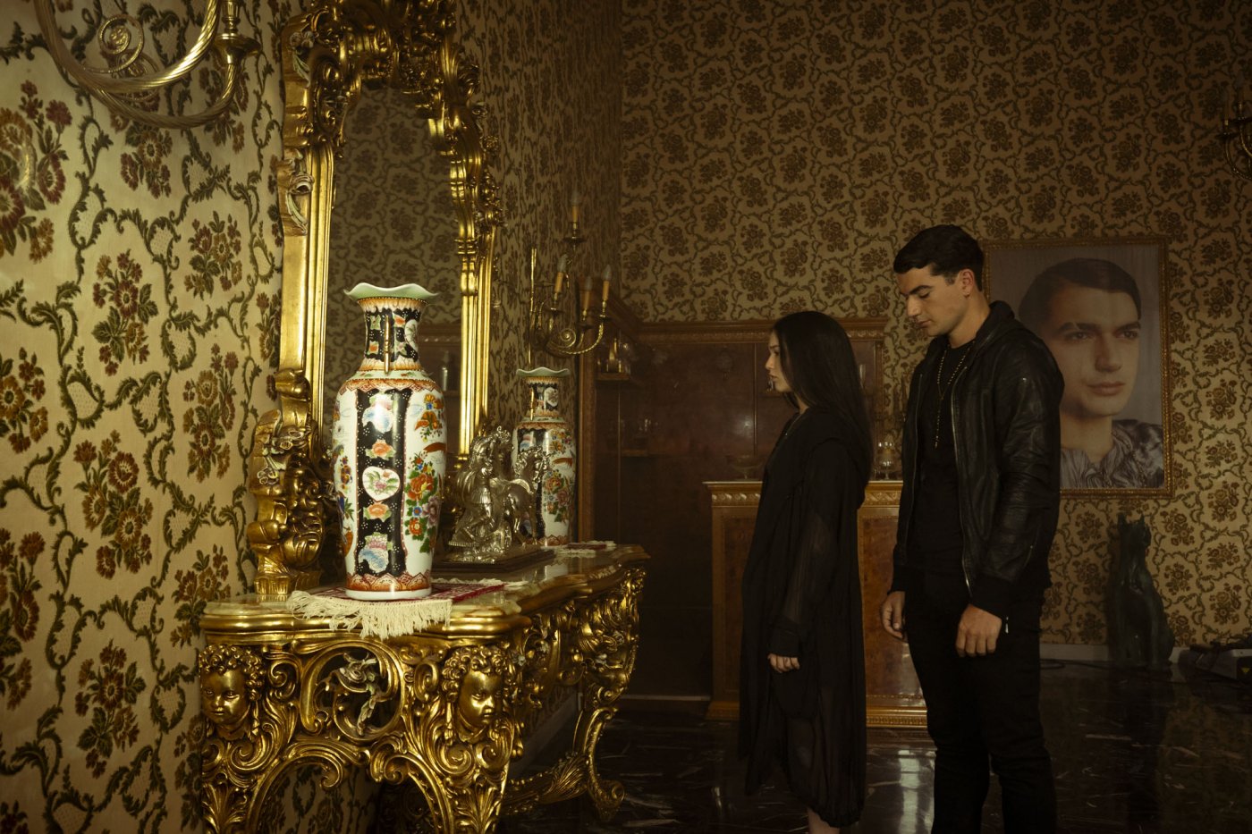 Mare fuori 5: la nostra intervista ad Alfonso Capuozzo e Manuele Velo ...