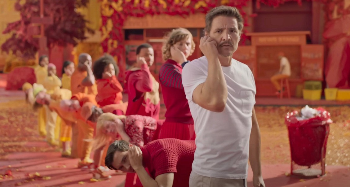 Pedro Pascal, il sosia che ha vinto il contest a New York è davvero ...