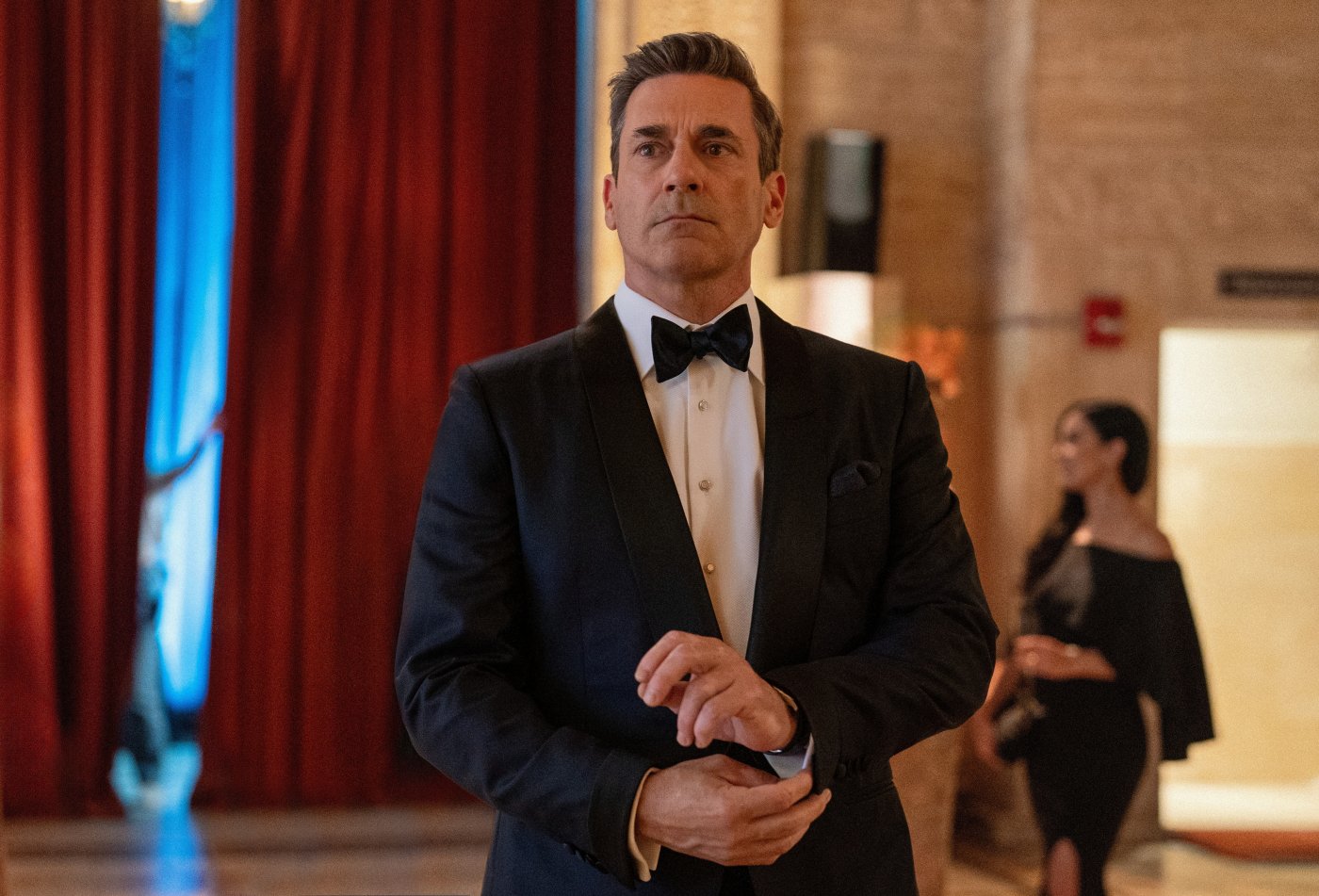 Your Friends and Neighbors, la recensione della serie Apple con Jon ...