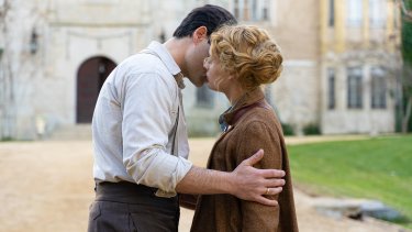 La Promessa anticipazioni 4 agosto: Jana svela il suo disagio a Manuel e scatena la reazione di Cruz