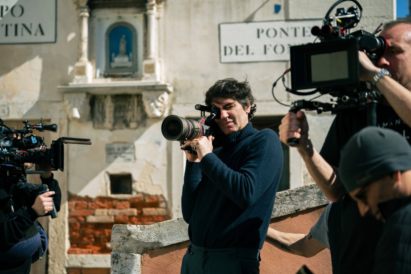 Duse, la "divina" rivista da Pietro Marcello e Valeria Bruni Tedeschi ...