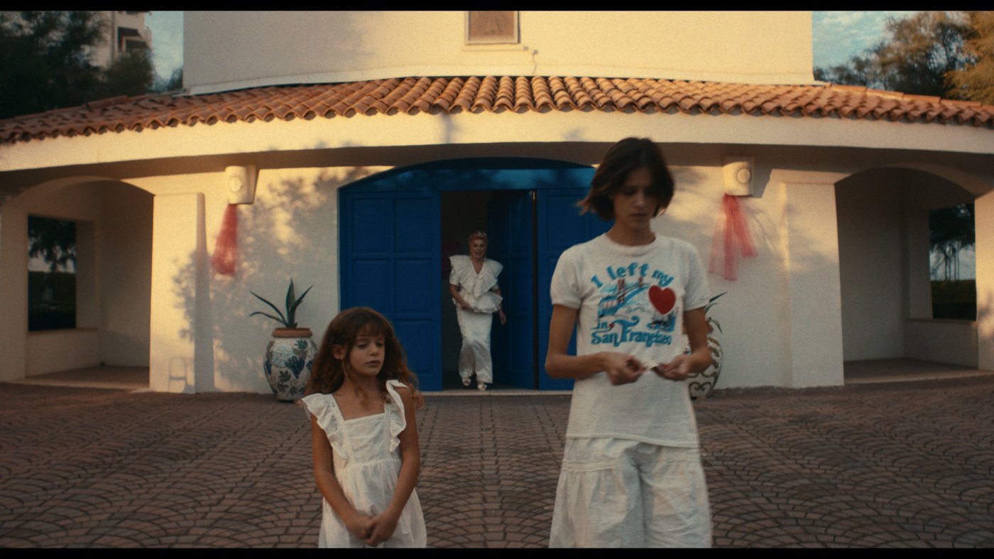 Il rapimento di Arabella, recensione del film di Carolina Cavalli ...