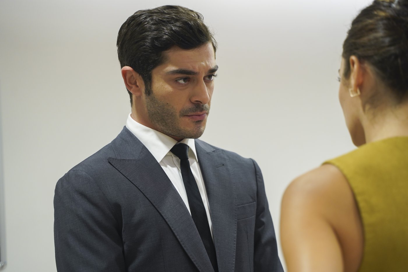 Another Love: una nuova dizi turca è in arrivo su Mediaset Infinity. La trama, il cast, l'uscita