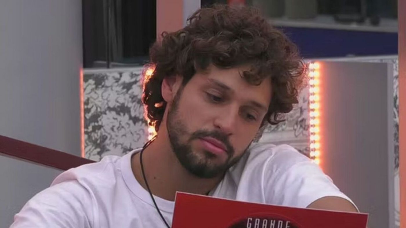 Grande Fratello, Mattia Scudieri non è stato lasciato: ma ora la ...
