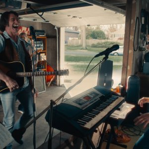 Song Sung Blue - Una melodia d'amore (Film 2025): trama, cast e info ...